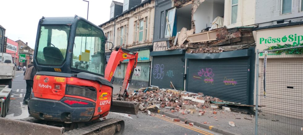 London Road reopens after house collapse at major junction - Sheffield Wire
